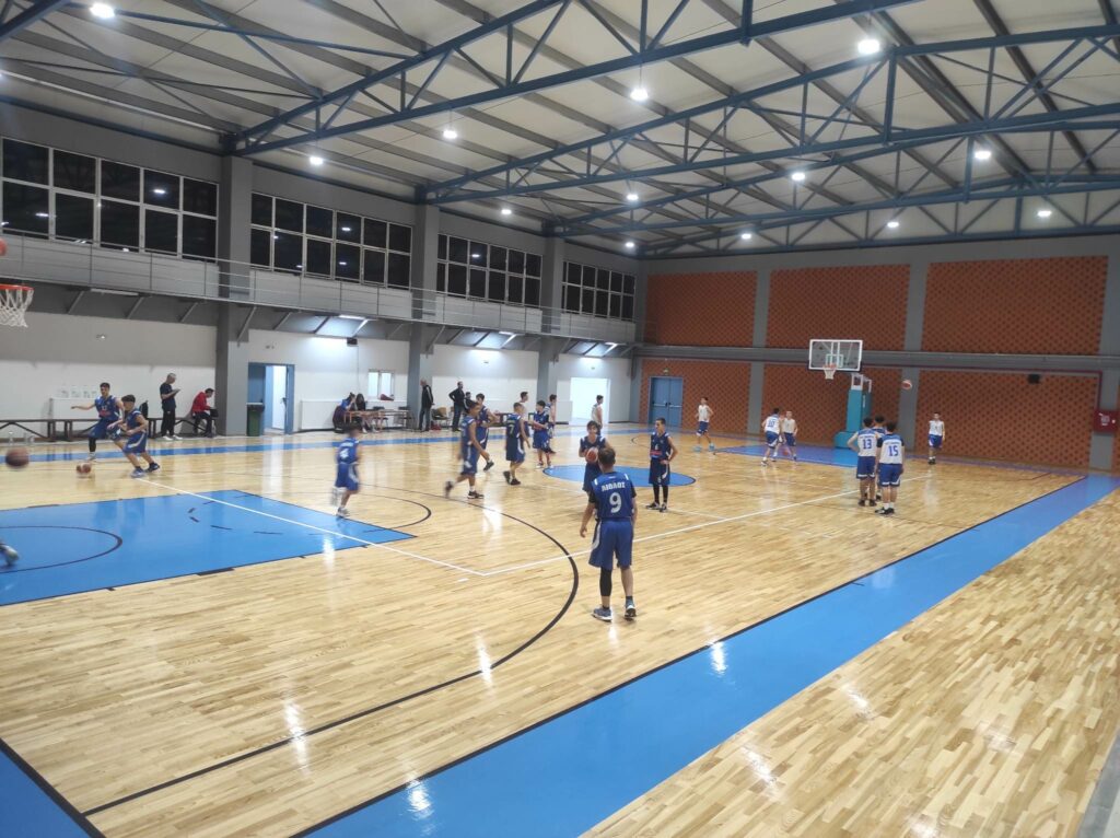 Το Κλειστό Γυμναστήριο Ζαχάρως άνοιξε τις πύλες του σε αθλητές και κοινό